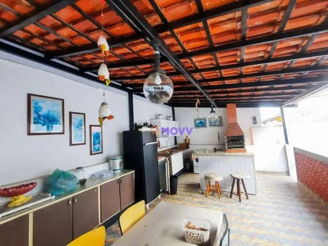 Casa / Sobrado para Venda em Niterói/RJ Charitas 6 Quartos