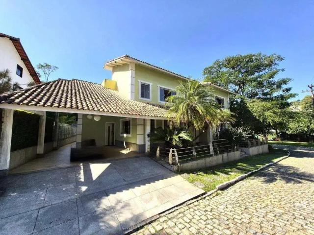 Casa / Sobrado para Venda em Niterói/RJ Badu 4 Quartos
