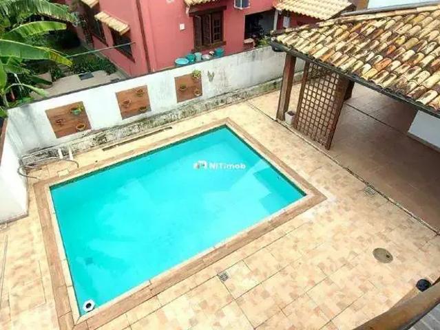 Casa / Sobrado para Venda em Niterói/RJ Badu 4 Quartos