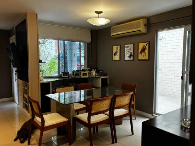 Casa / Sobrado para Venda em Niterói/RJ Badu 4 Quartos