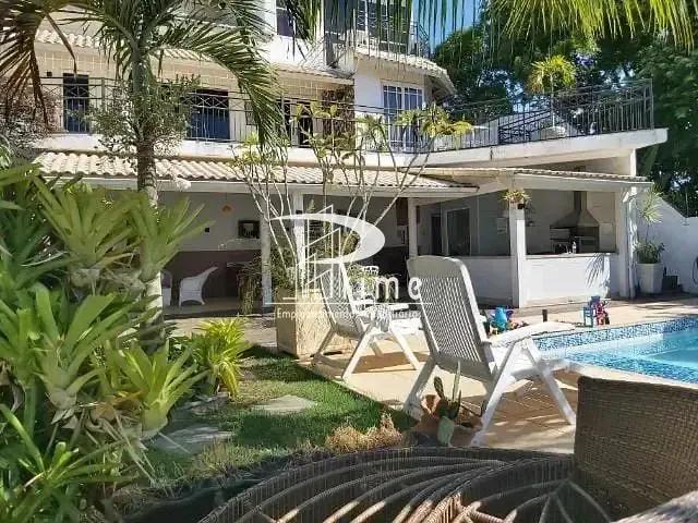 Casa / Sobrado para Venda em Niterói/RJ Badu 4 Quartos