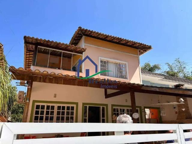 Casa / Sobrado para Venda em Niterói/RJ Badu 3 Quartos