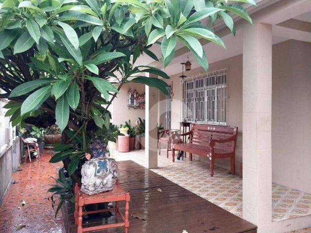 Casa / Sobrado para Venda em Niterói/RJ Barreto 5 Quartos