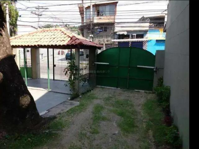 Casa / Sobrado para Venda em Niterói/RJ Barreto 5 Quartos