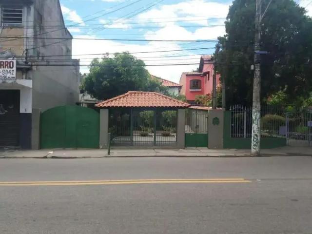 Casa / Sobrado para Venda em Niterói/RJ Barreto 6 Quartos