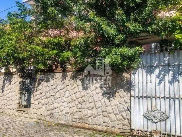 Casa / Sobrado para Venda em Niterói/RJ Barreto 3 Quartos