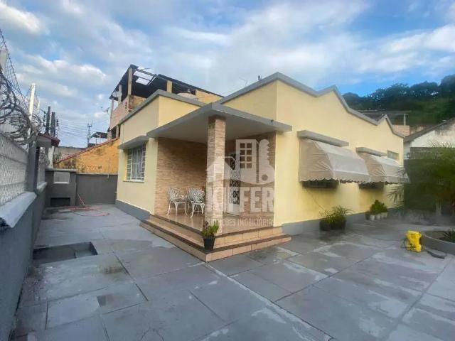 Casa / Sobrado para Venda em Niterói/RJ Barreto 3 Quartos