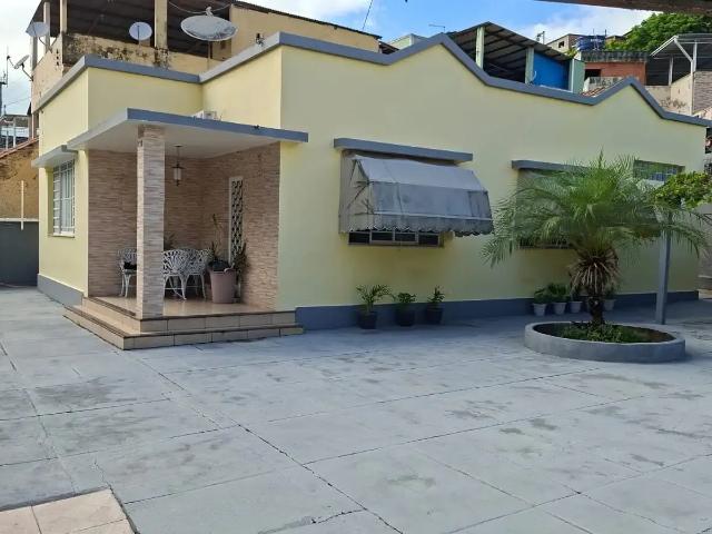 Casa / Sobrado para Venda em Niterói/RJ Barreto 3 Quartos