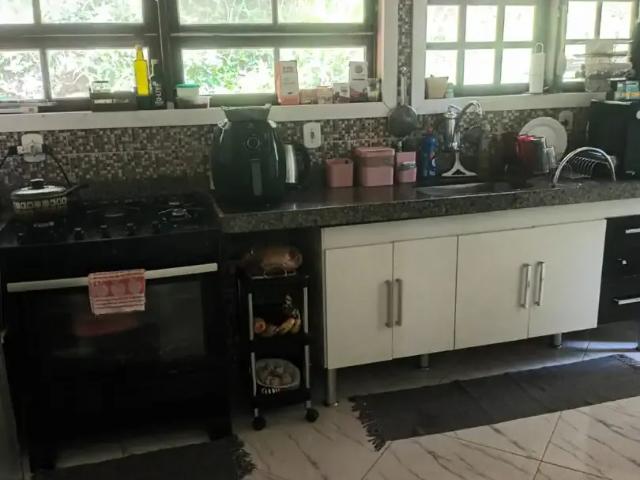 Casa / Sobrado para Venda em Niterói/RJ Engenho do Mato 2 Quartos