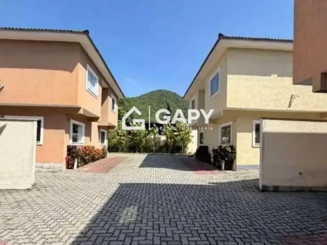Casa / Sobrado para Venda em Niterói/RJ Engenho do Mato 2 Quartos