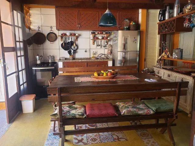 Casa / Sobrado para Venda em Niterói/RJ Engenho do Mato 3 Quartos
