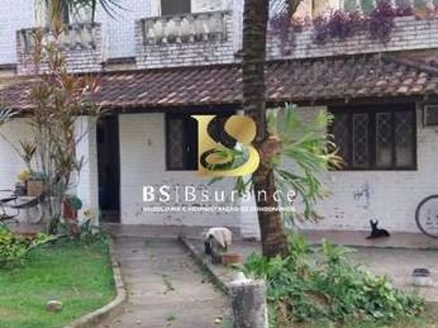 Casa / Sobrado para Venda em Niterói/RJ Engenho do Mato 3 Quartos
