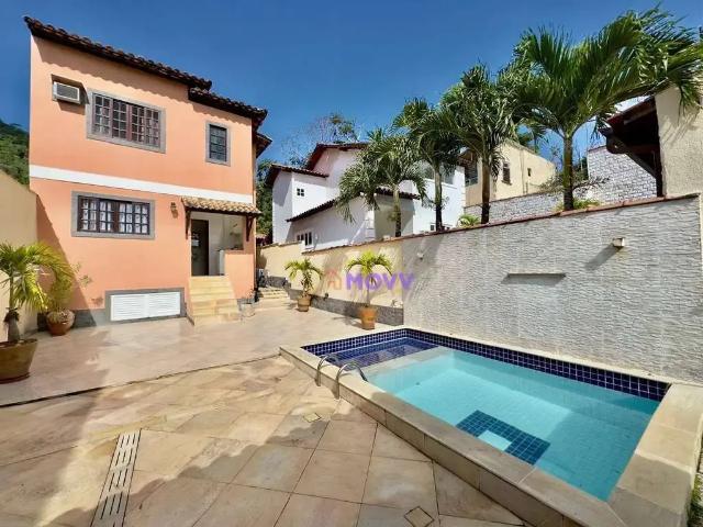 Casa / Sobrado para Venda em Niterói/RJ Engenho do Mato 4 Quartos
