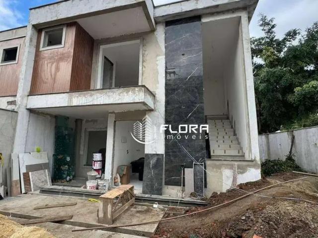 Casa / Sobrado para Venda em Niterói/RJ Engenho do Mato 4 Quartos