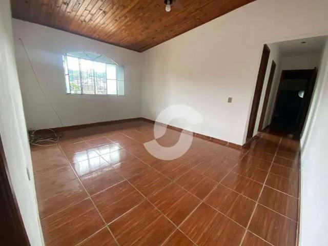 Casa / Sobrado para Venda em Niterói/RJ Engenhoca 1 Quartos