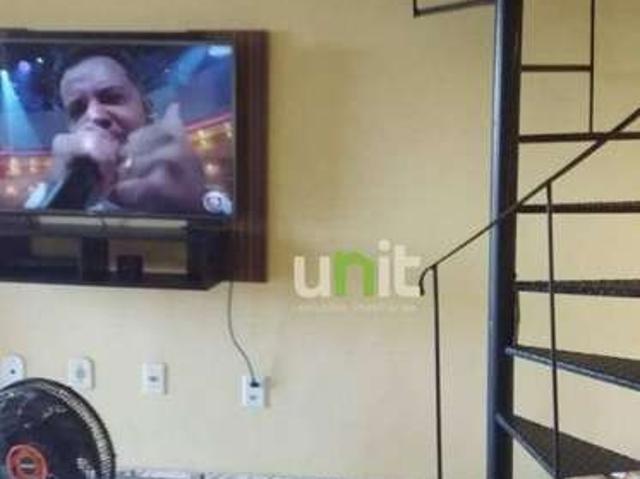 Casa / Sobrado para Venda em Niterói/RJ Engenhoca 2 Quartos