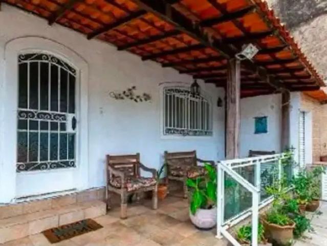 Casa / Sobrado para Venda em Niterói/RJ Fonseca 4 Quartos