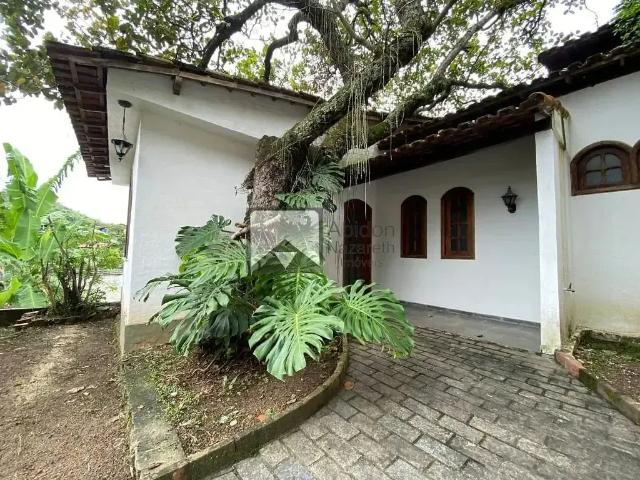 Casa / Sobrado para Venda em Niterói/RJ Fonseca 4 Quartos
