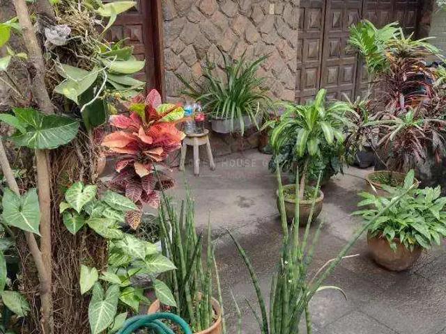 Casa / Sobrado para Venda em Niterói/RJ Fonseca 4 Quartos