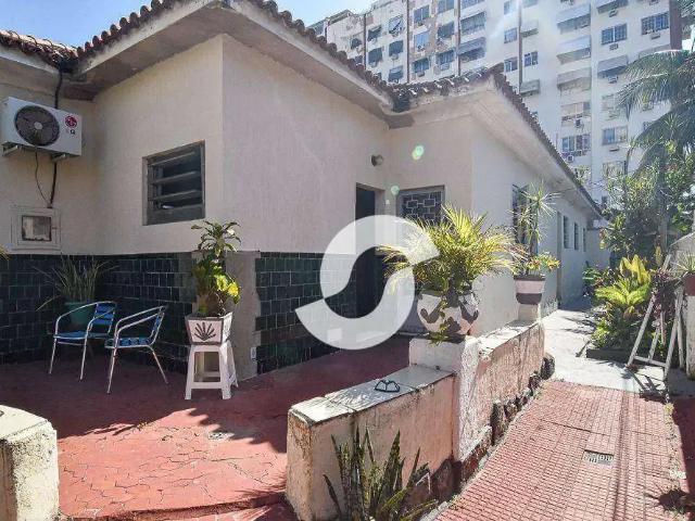 Casa / Sobrado para Venda em Niterói/RJ Fonseca 8 Quartos
