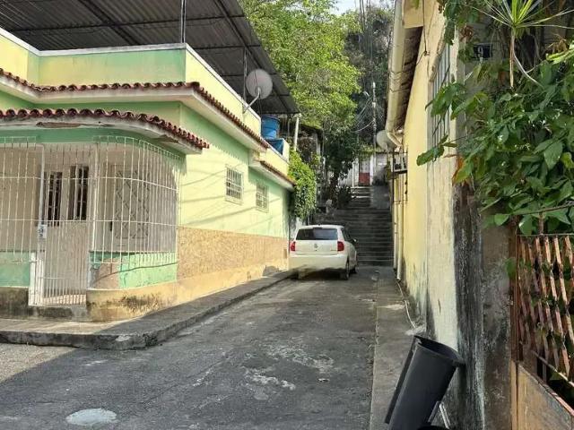Casa / Sobrado para Venda em Niterói/RJ Fonseca 2 Quartos