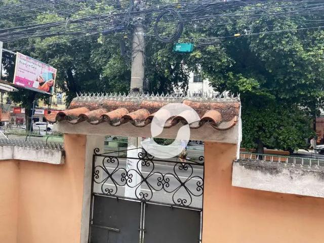 Casa / Sobrado para Venda em Niterói/RJ Fonseca 2 Quartos
