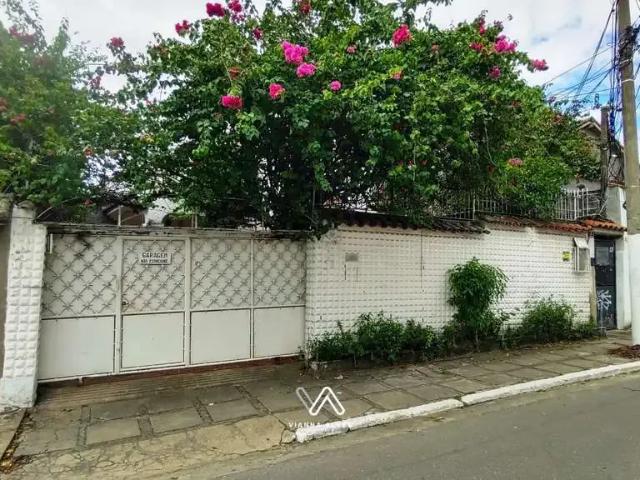 Casa / Sobrado para Venda em Niterói/RJ Fonseca 3 Quartos