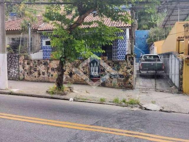 Casa / Sobrado para Venda em Niterói/RJ Fonseca 3 Quartos