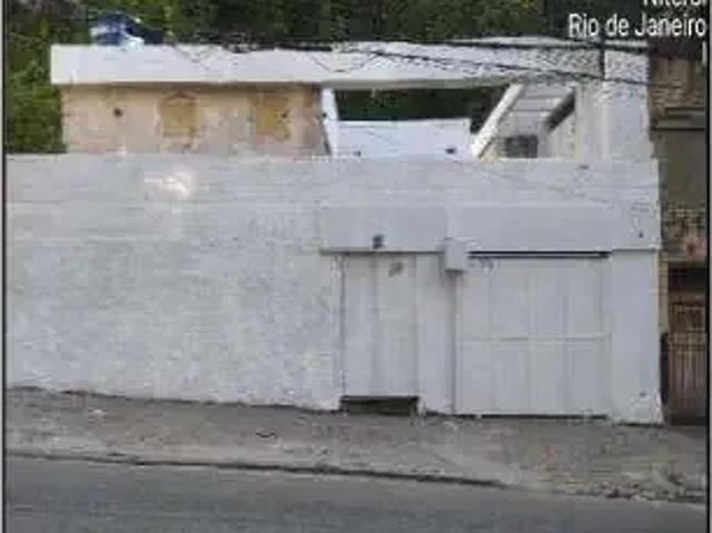 Casa / Sobrado para Venda em Niterói/RJ Ingá