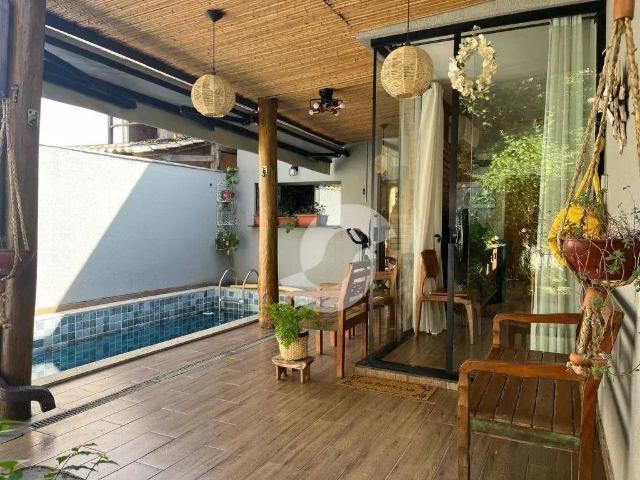 Casa / Sobrado para Venda em Niterói/RJ Ingá 2 Quartos