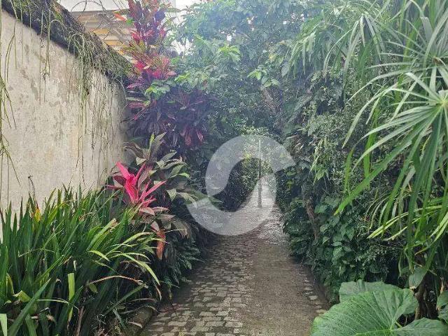 Casa / Sobrado para Venda em Niterói/RJ Ingá 3 Quartos