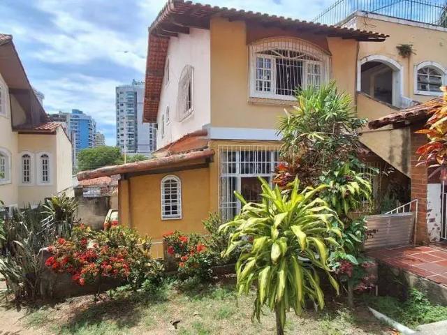 Casa / Sobrado para Venda em Niterói/RJ Icaraí 4 Quartos