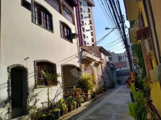 Casa / Sobrado para Venda em Niterói/RJ Icaraí 4 Quartos