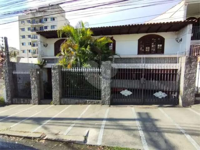 Casa / Sobrado para Venda em Niterói/RJ Icaraí 4 Quartos