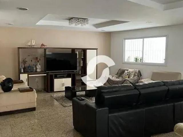 Casa / Sobrado para Venda em Niterói/RJ Icaraí 8 Quartos
