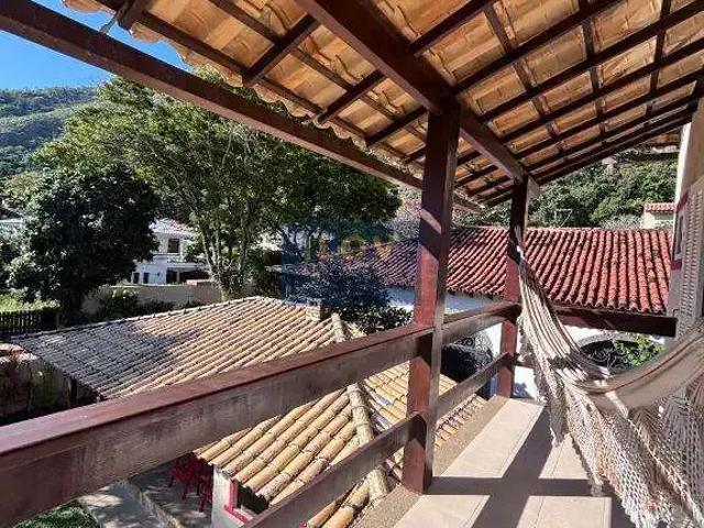 Casa / Sobrado para Venda em Niterói/RJ Itacoatiara 3 Quartos