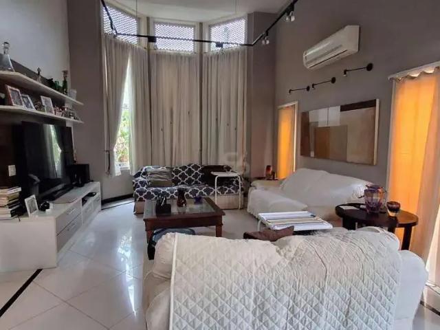 Casa / Sobrado para Venda em Niterói/RJ Itacoatiara 3 Quartos