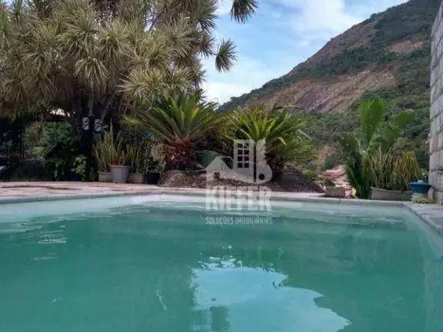 Casa / Sobrado para Venda em Niterói/RJ Itacoatiara 4 Quartos