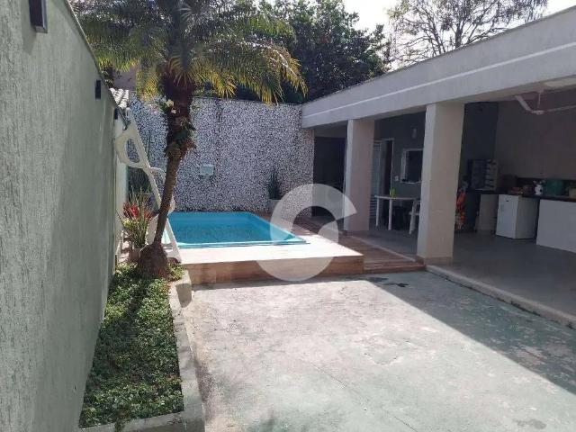 Casa / Sobrado para Venda em Niterói/RJ Itacoatiara 4 Quartos