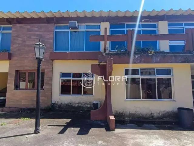 Casa / Sobrado para Venda em Niterói/RJ Itacoatiara 4 Quartos