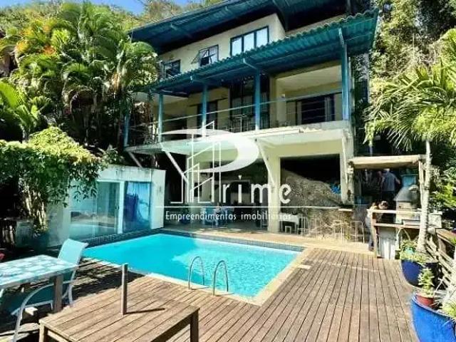 Casa / Sobrado para Venda em Niterói/RJ Itacoatiara 4 Quartos