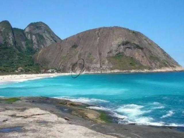 Casa / Sobrado para Venda em Niterói/RJ Itacoatiara 5 Quartos