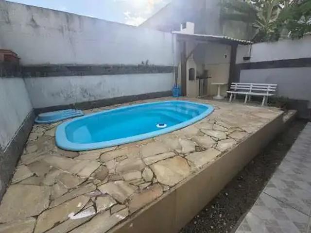 Casa / Sobrado para Venda em Niterói/RJ Itaipu 2 Quartos