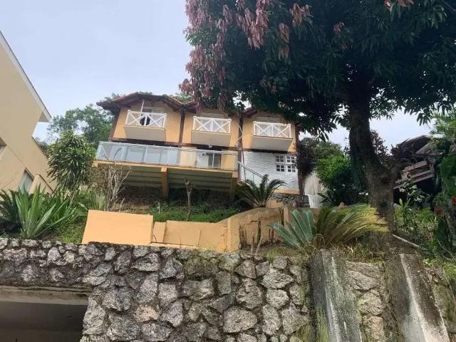 Casa / Sobrado para Venda em Niterói/RJ Itaipu 3 Quartos