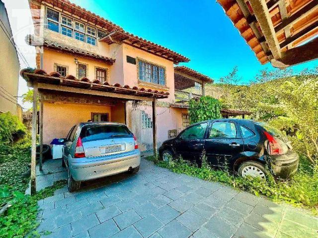 Casa / Sobrado para Venda em Niterói/RJ Itaipu 3 Quartos