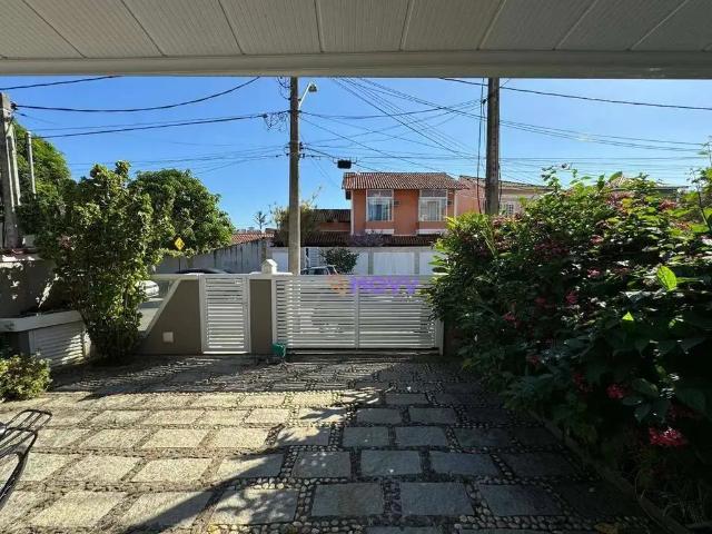 Casa / Sobrado para Venda em Niterói/RJ Itaipu 3 Quartos