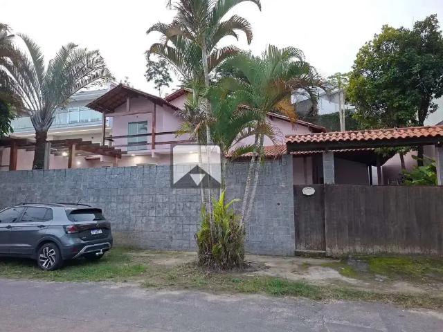 Casa / Sobrado para Venda em Niterói/RJ Itaipu 4 Quartos