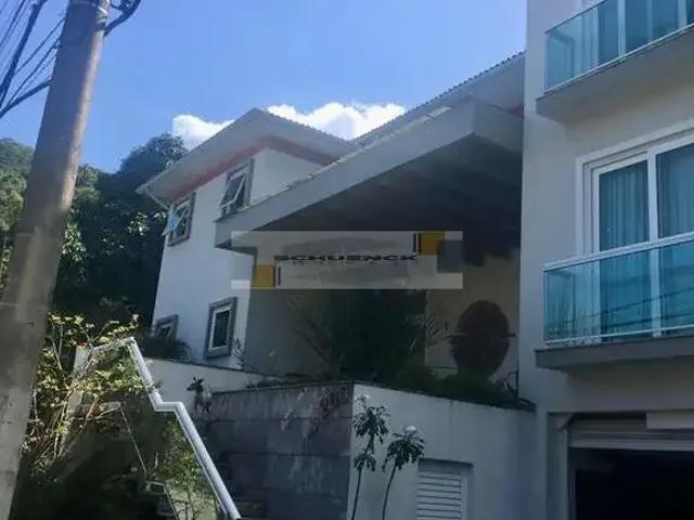 Casa / Sobrado para Venda em Niterói/RJ Itaipu 4 Quartos