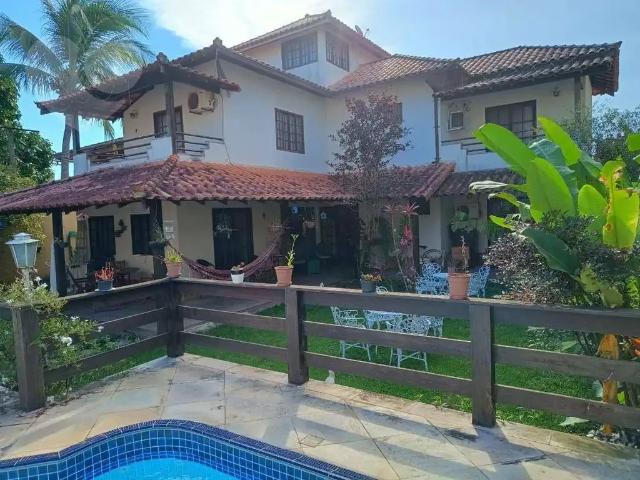 Casa / Sobrado para Venda em Niterói/RJ Itaipu 4 Quartos