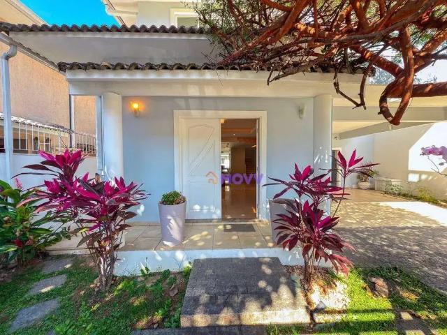 Casa / Sobrado para Venda em Niterói/RJ Itaipu 4 Quartos